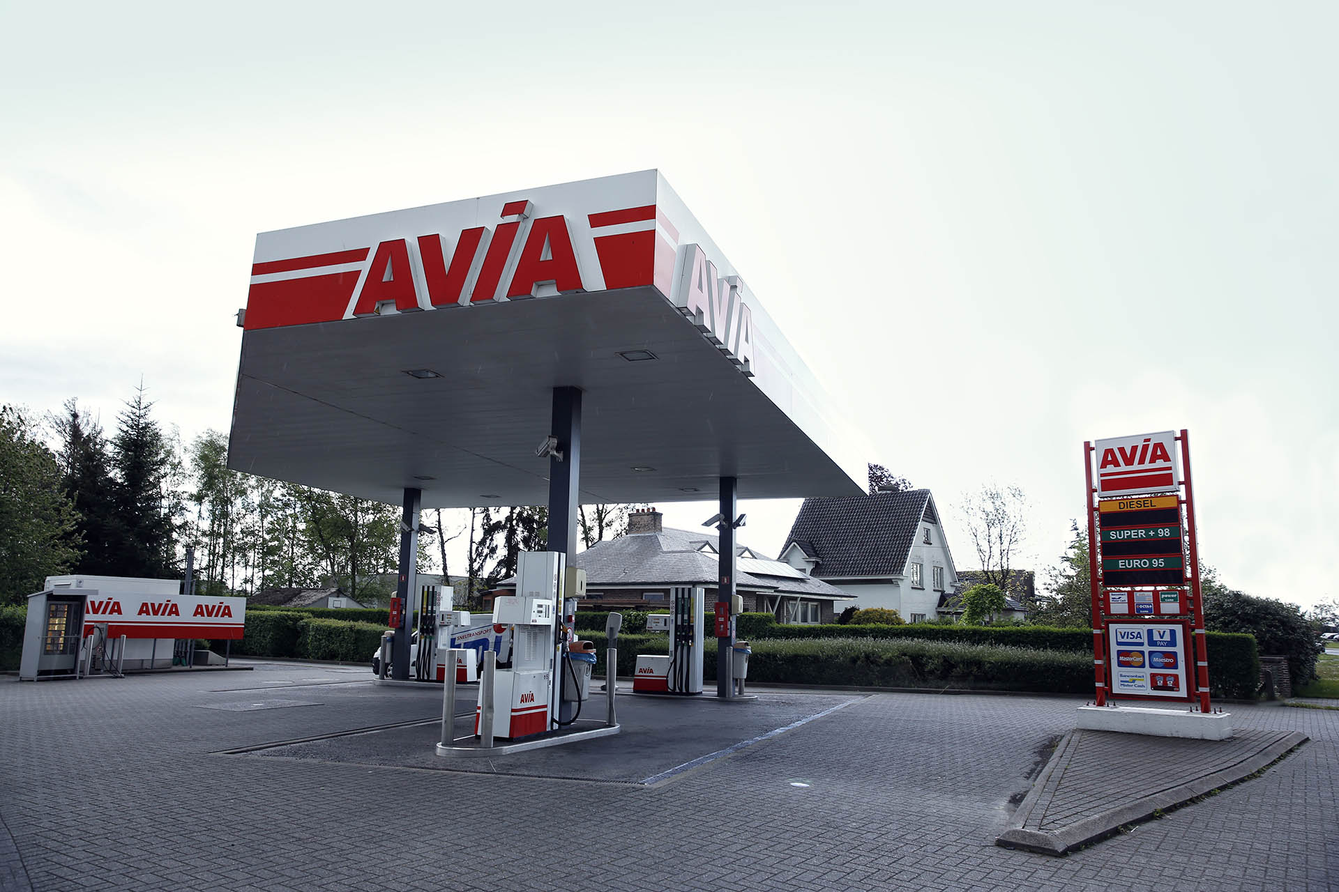Avia – Avia Temse, Hoogkamerstraat 345